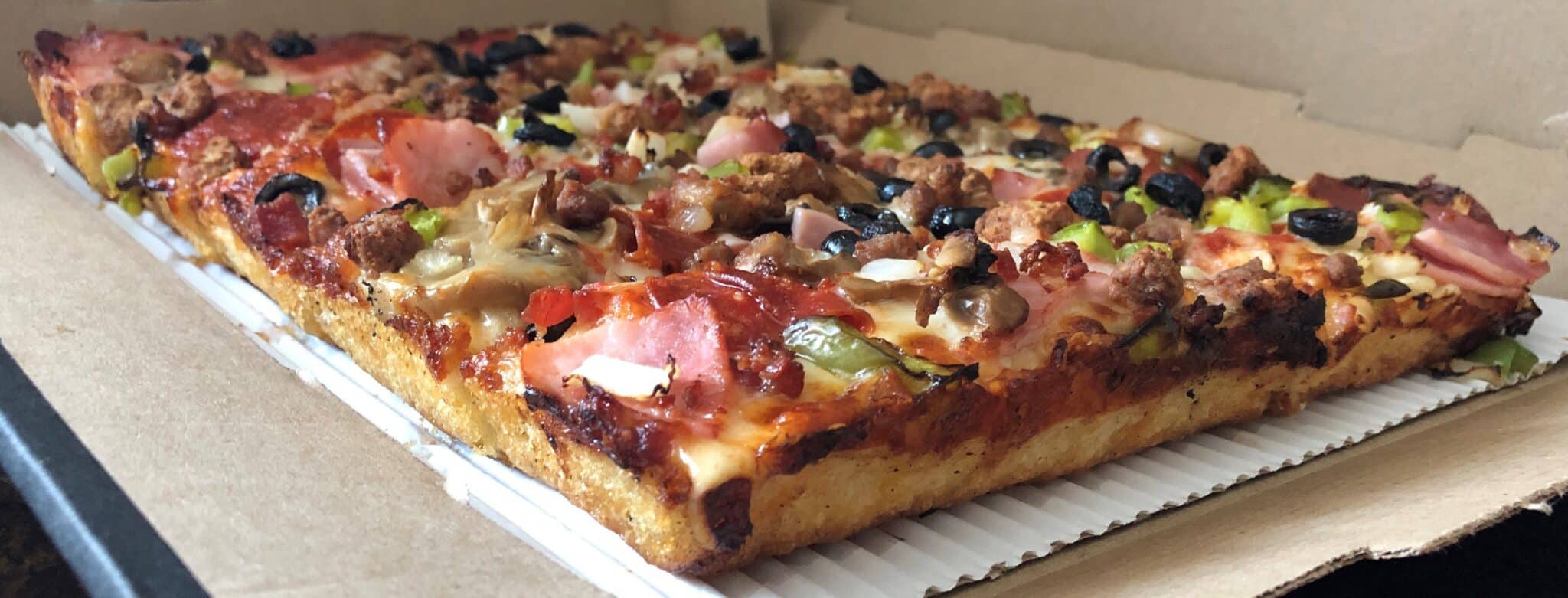 10 best pizza styles you NEED to try at least once, RANKED