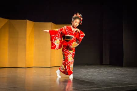 10 CUSTOMS and TRADITIONS in Japan to keep in mind