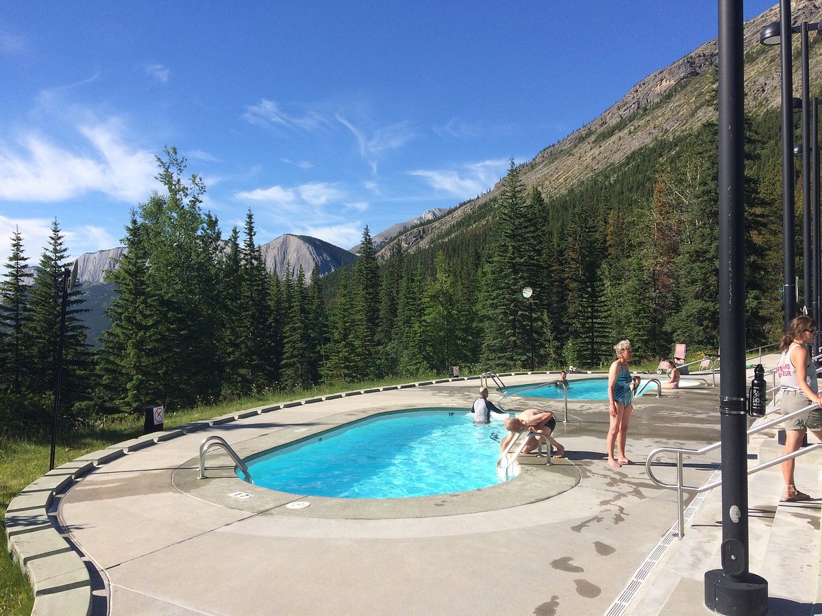 The 5 BEST hot springs in Banff, RANKED