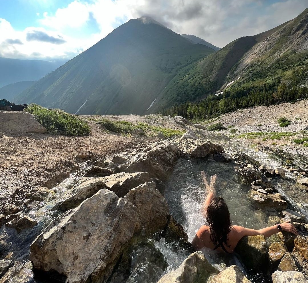 The 5 BEST hot springs in Banff, RANKED