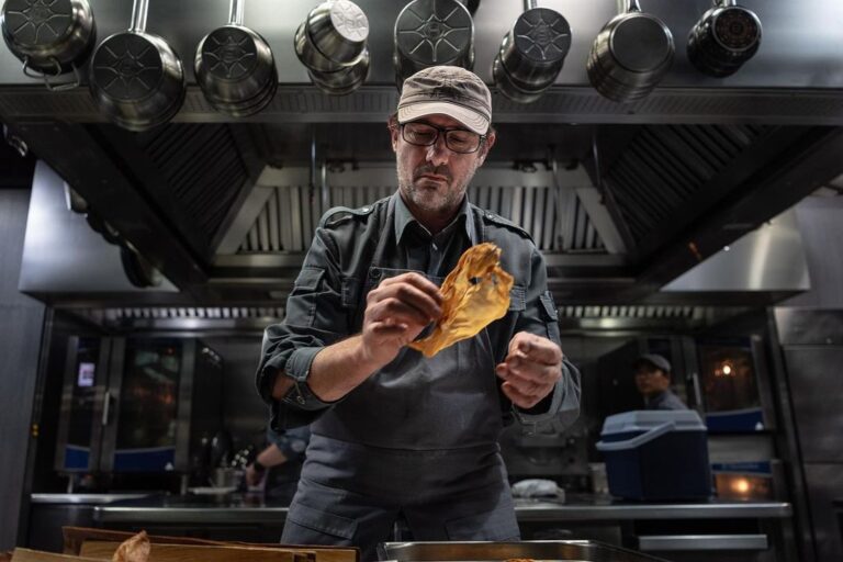 Top 10 most EXPENSIVE MEALS in the WORLD