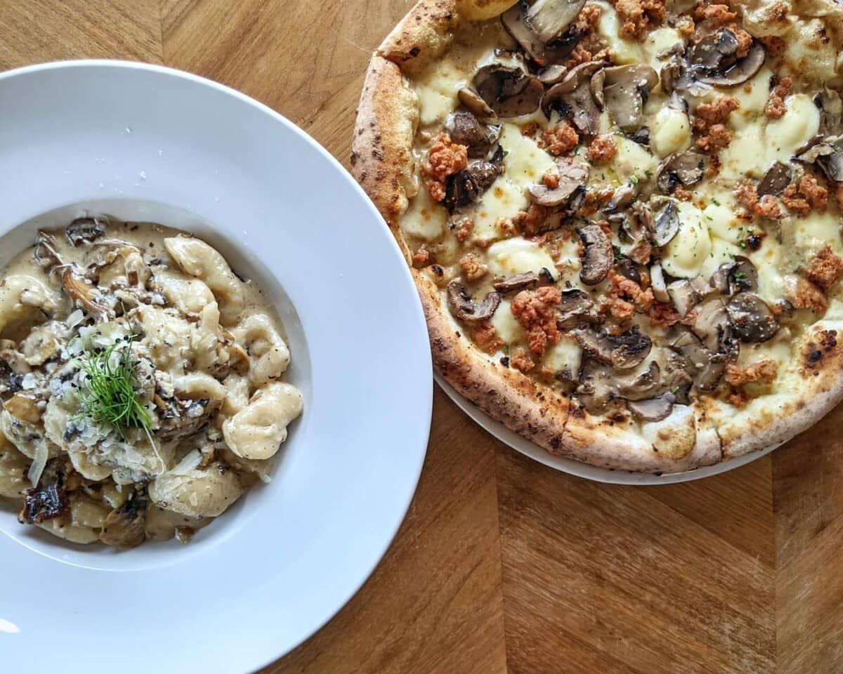 Top 10 BEST RESTAURANTS in Edmonton you NEED to visit