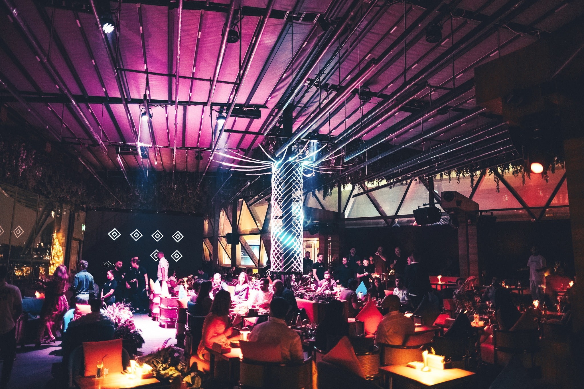 10 amazing ROOFTOP BARS in DUBAI