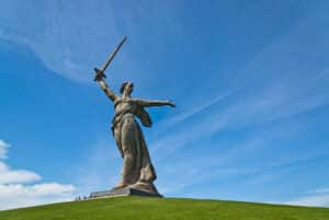 Top 10 most FAMOUS statues around the world, RANKED