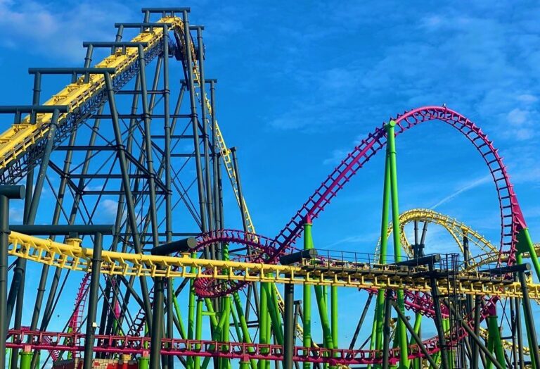 Top 10 BEST THEME PARKS in the UK for a fun day out