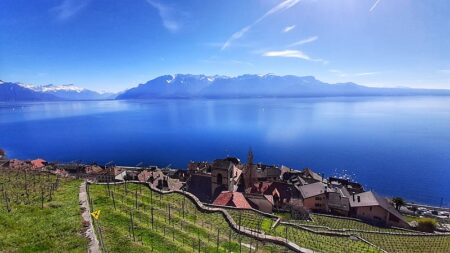 Top 10 most BEAUTIFUL lakes in France to visit, RANKED