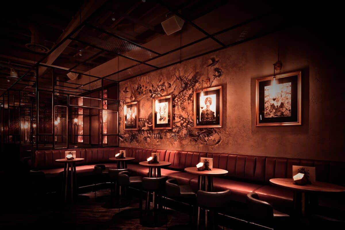 Top 10 best COCKTAIL BARS in Cardiff you need to visit