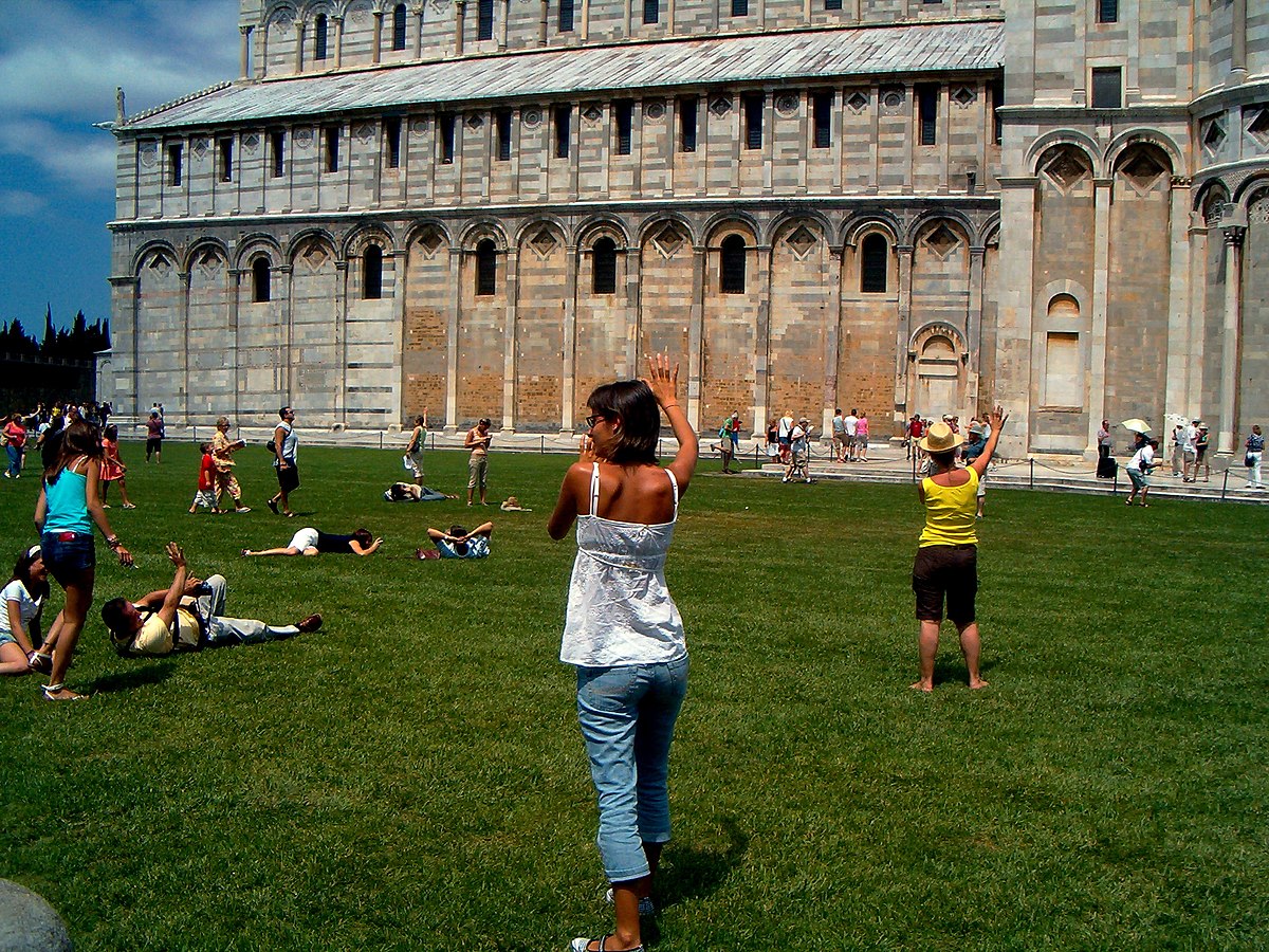 10 most BORING CITIES in the world (ideal for boring people)