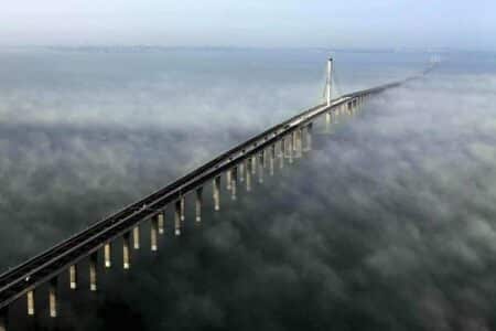 The top 10 LONGEST bridges in the WORLD