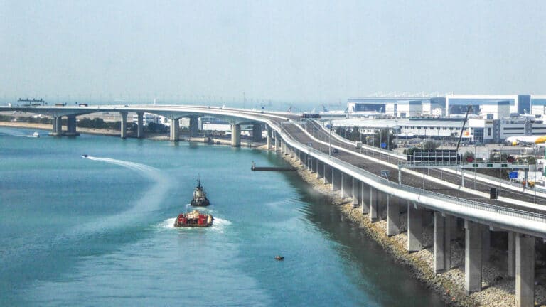 The top 10 LONGEST bridges in the WORLD