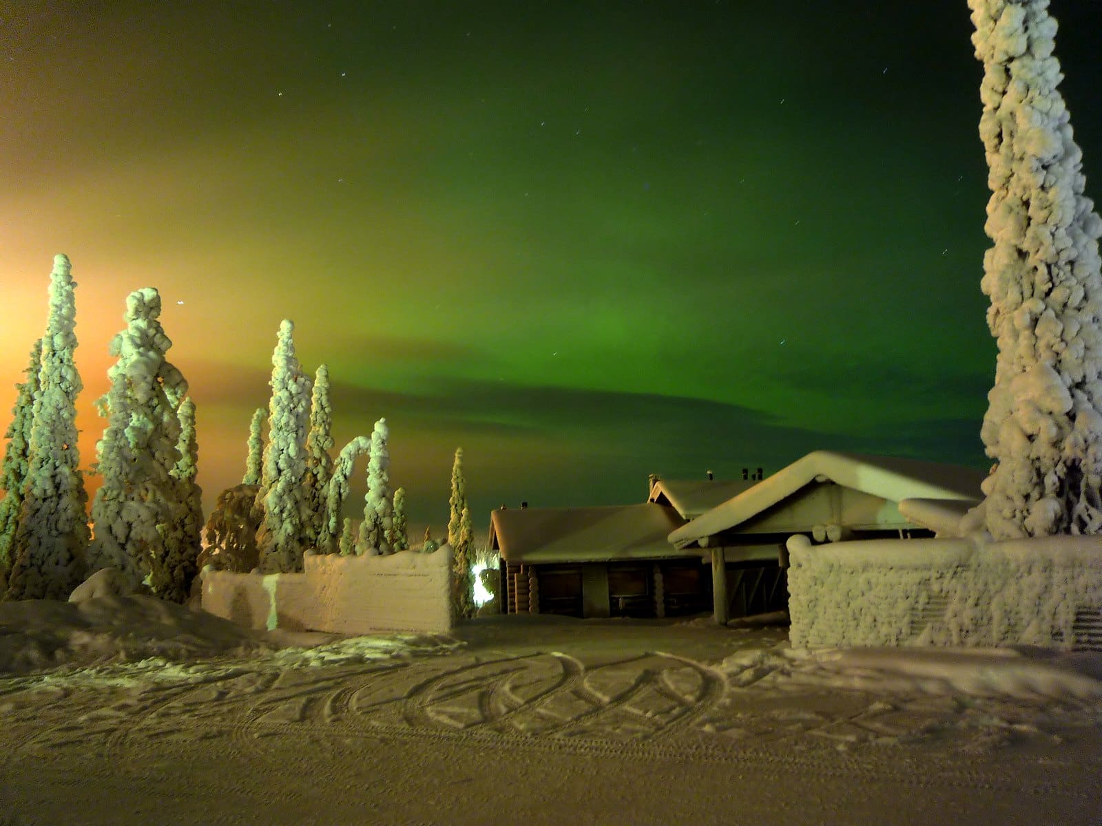 How to see the northern lights in FINLAND: the ULTIMATE guide