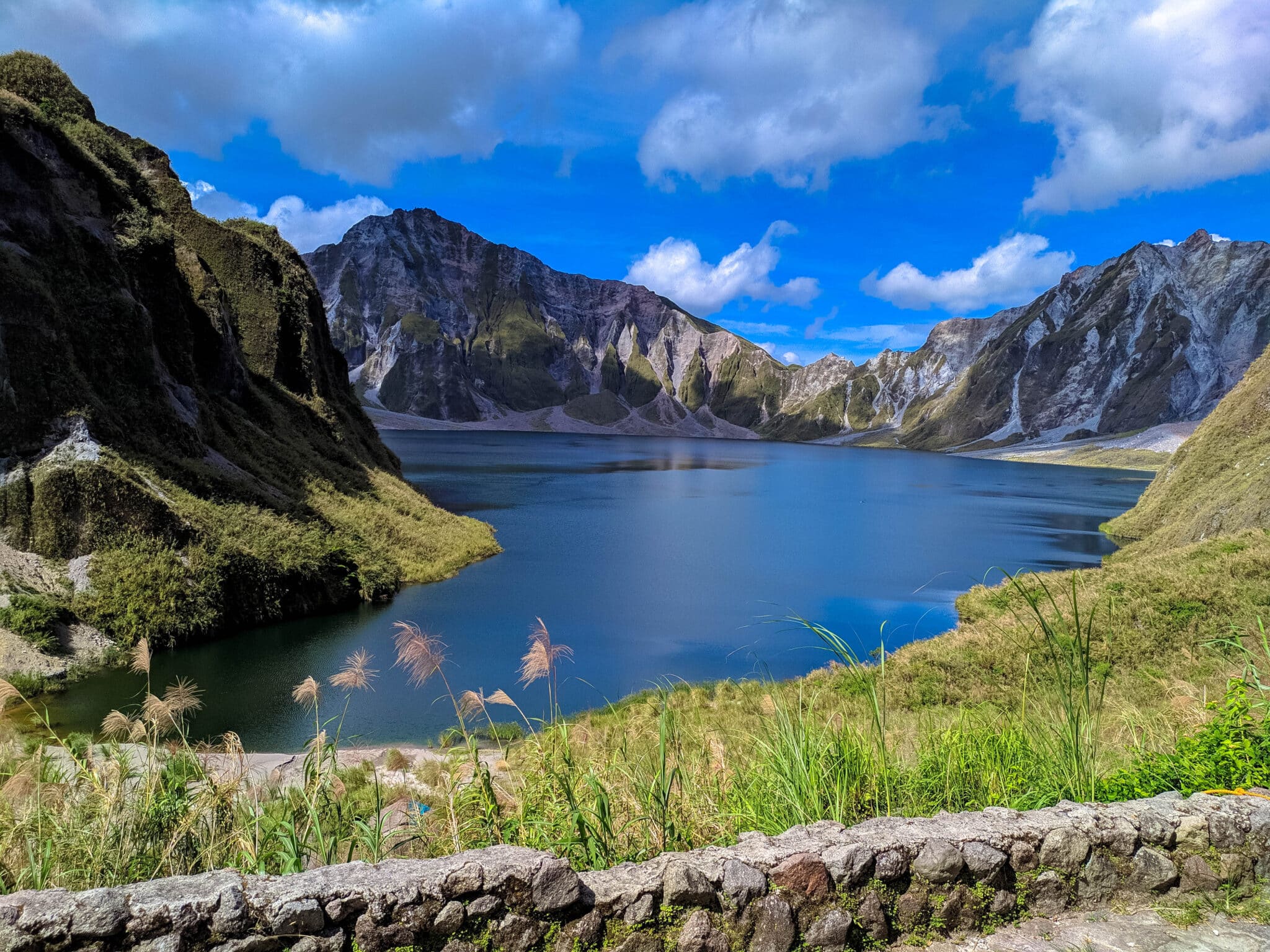 Top 10 BEAUTIFUL mountains in the PHILIPPINES for hikers