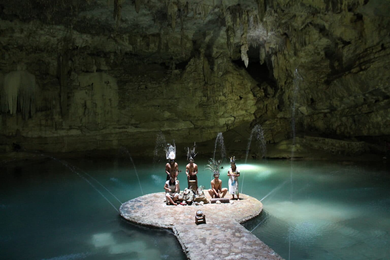 CENOTE SUTYUN guide: everything you need to know in 2023