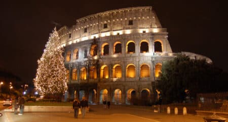 CHRISTMAS in ITALY: how the Italians celebrate & big events