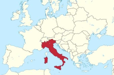 The BOOT of ITALY: history, facts and places to see in Puglia