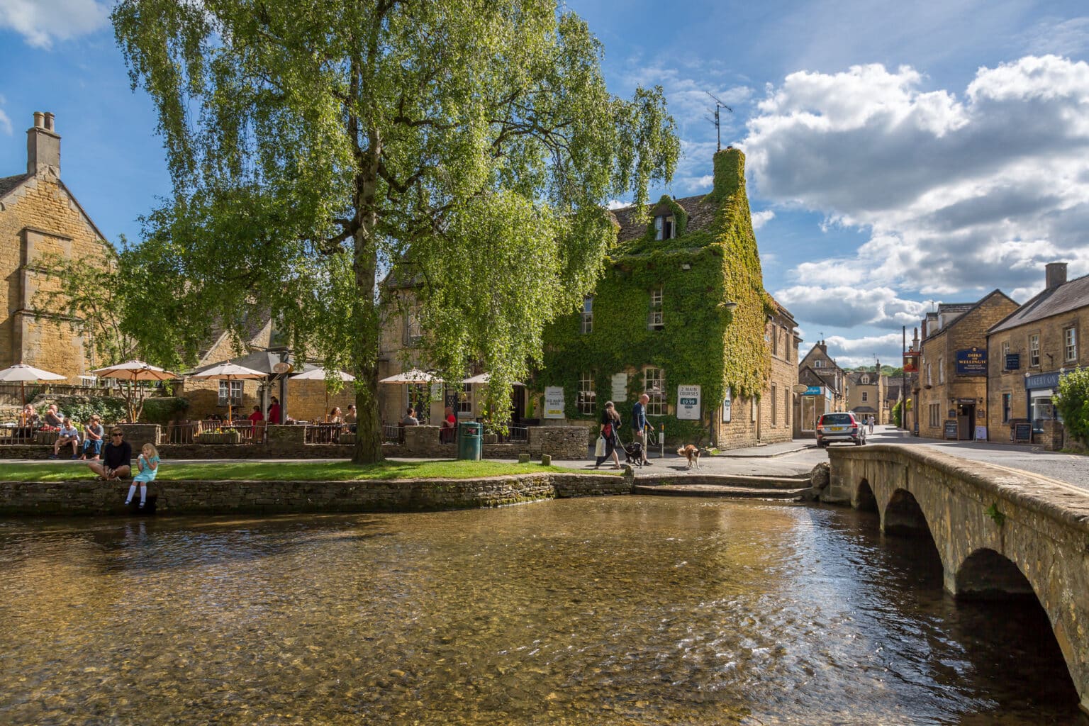 Top 10 BEST towns and villages in the COTSWOLDS