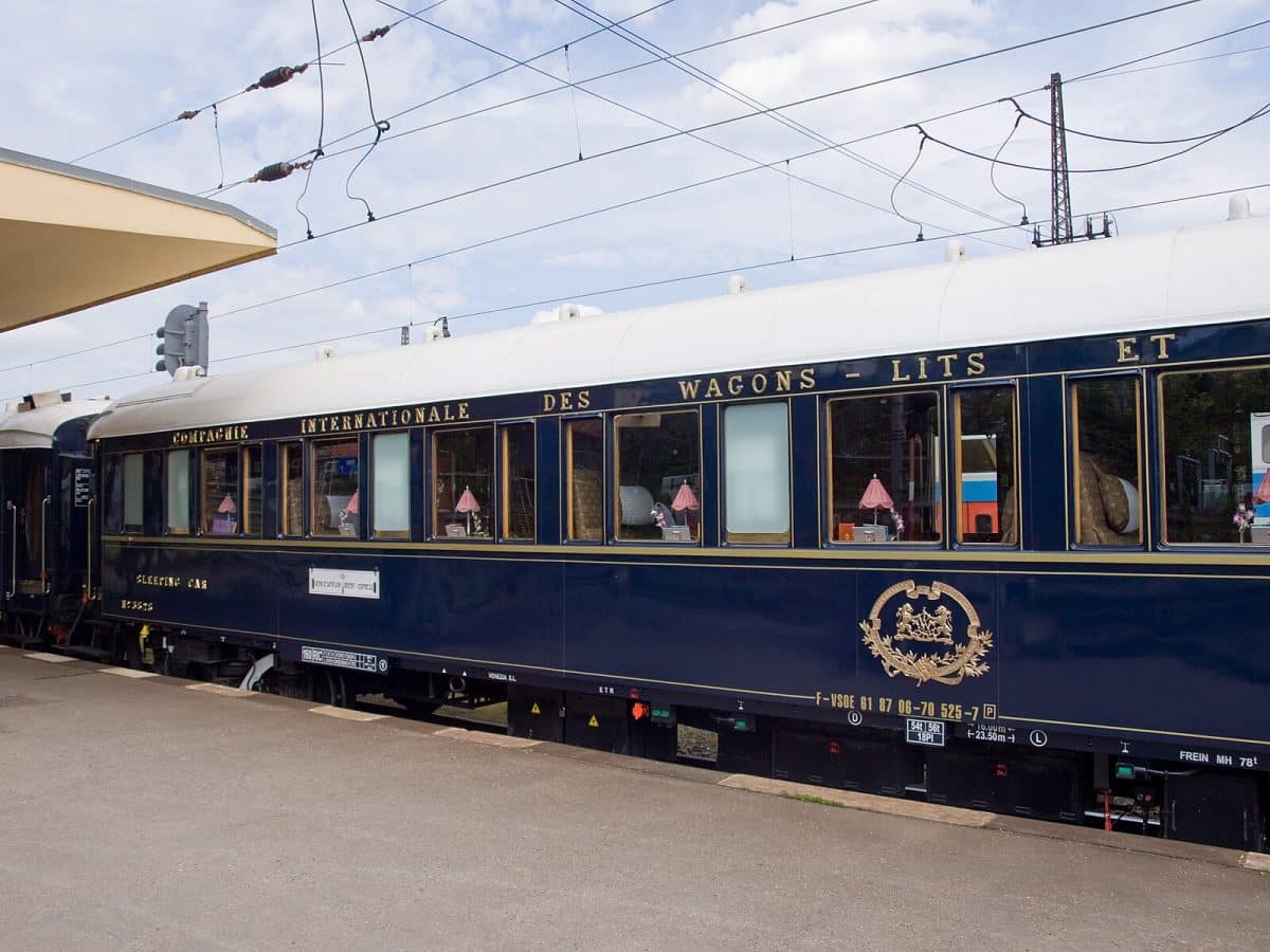 LUXURY SHOWDOWN: Orient Express vs. 1st Class Emirates